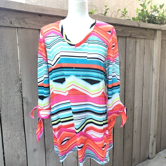 Onque Casuals | Tops | Onque Casuals Bright Geo Striped Top | Poshmark